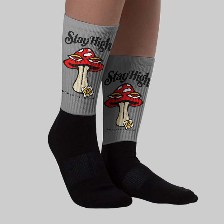 Stay High Socks – DOPESKILL